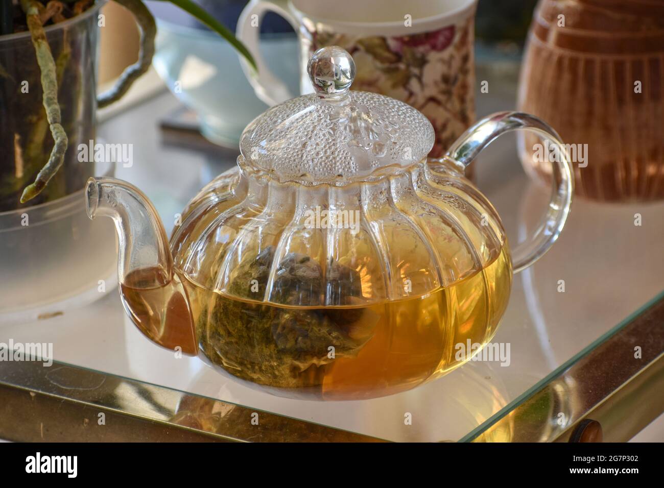 Transparent tea glass hi-res stock photography and images - Alamy