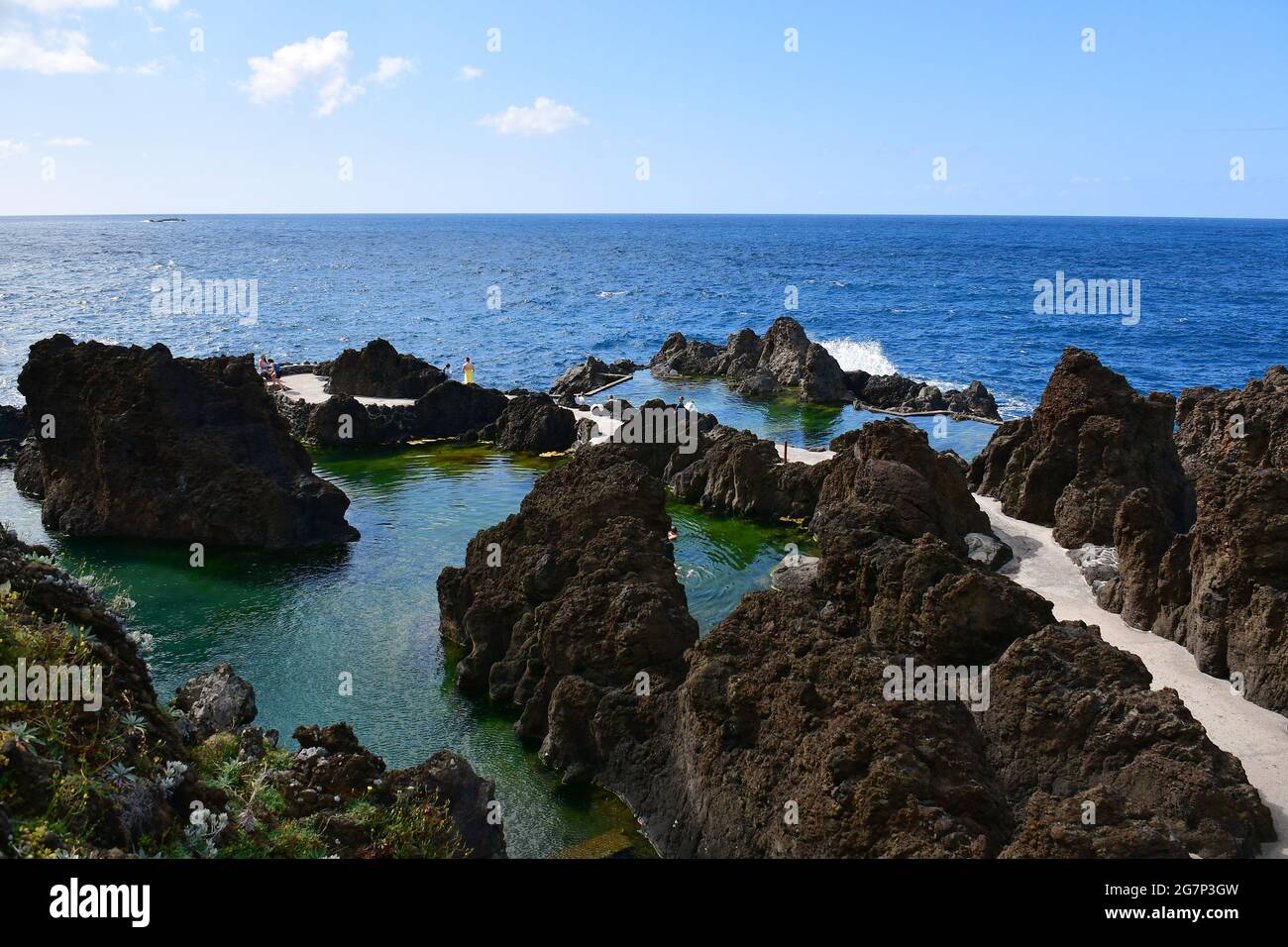 Porto moniz lava pools hi-res stock photography and images - Alamy
