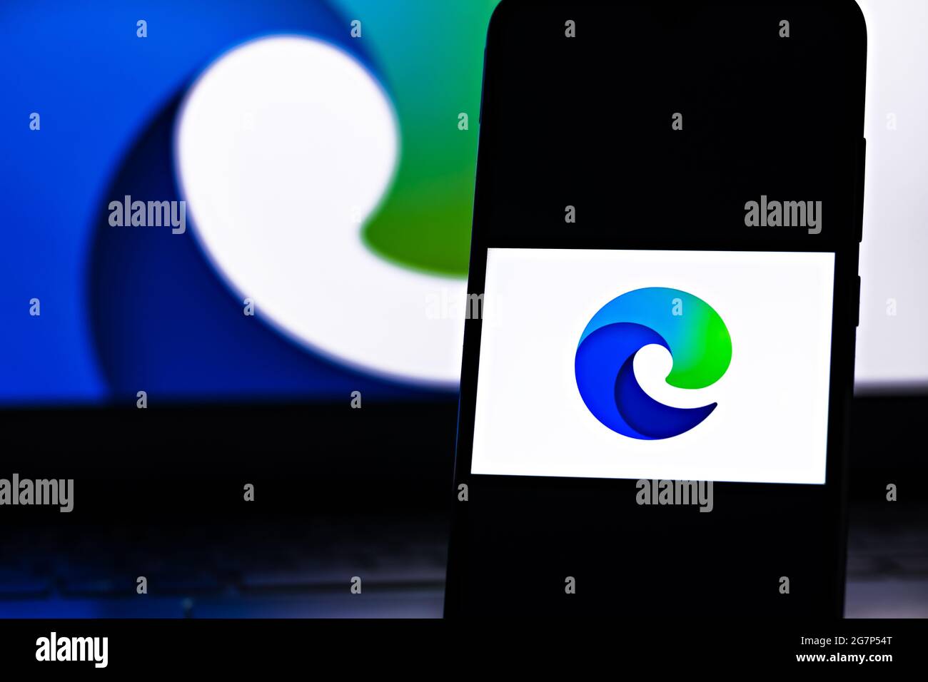 Editorial photo on Microsoft Edge theme. Illustrative photo for news ...