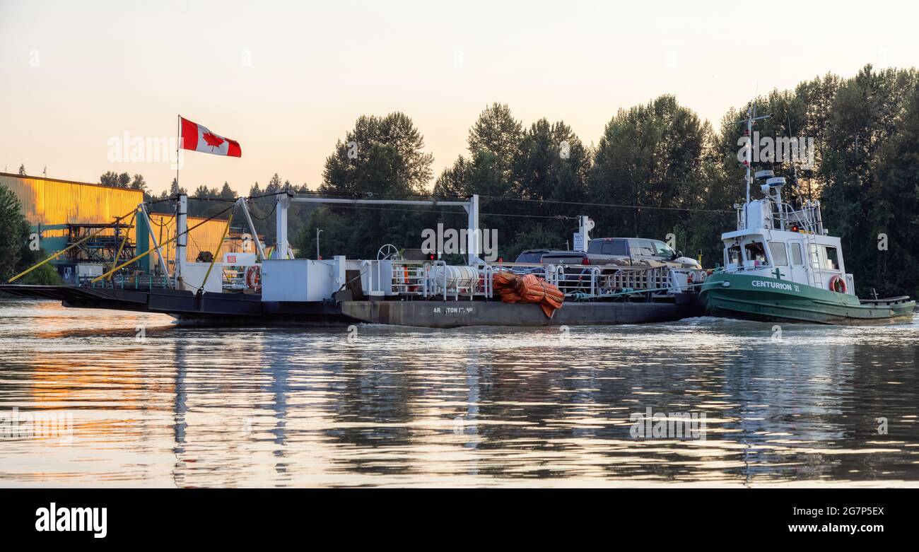Barnston Island Ferry going across Fraser River Stock Photo - Alamy
