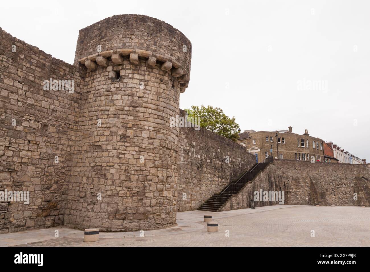 Southampton Old Town Walls, it is a sequence of defensive structures ...