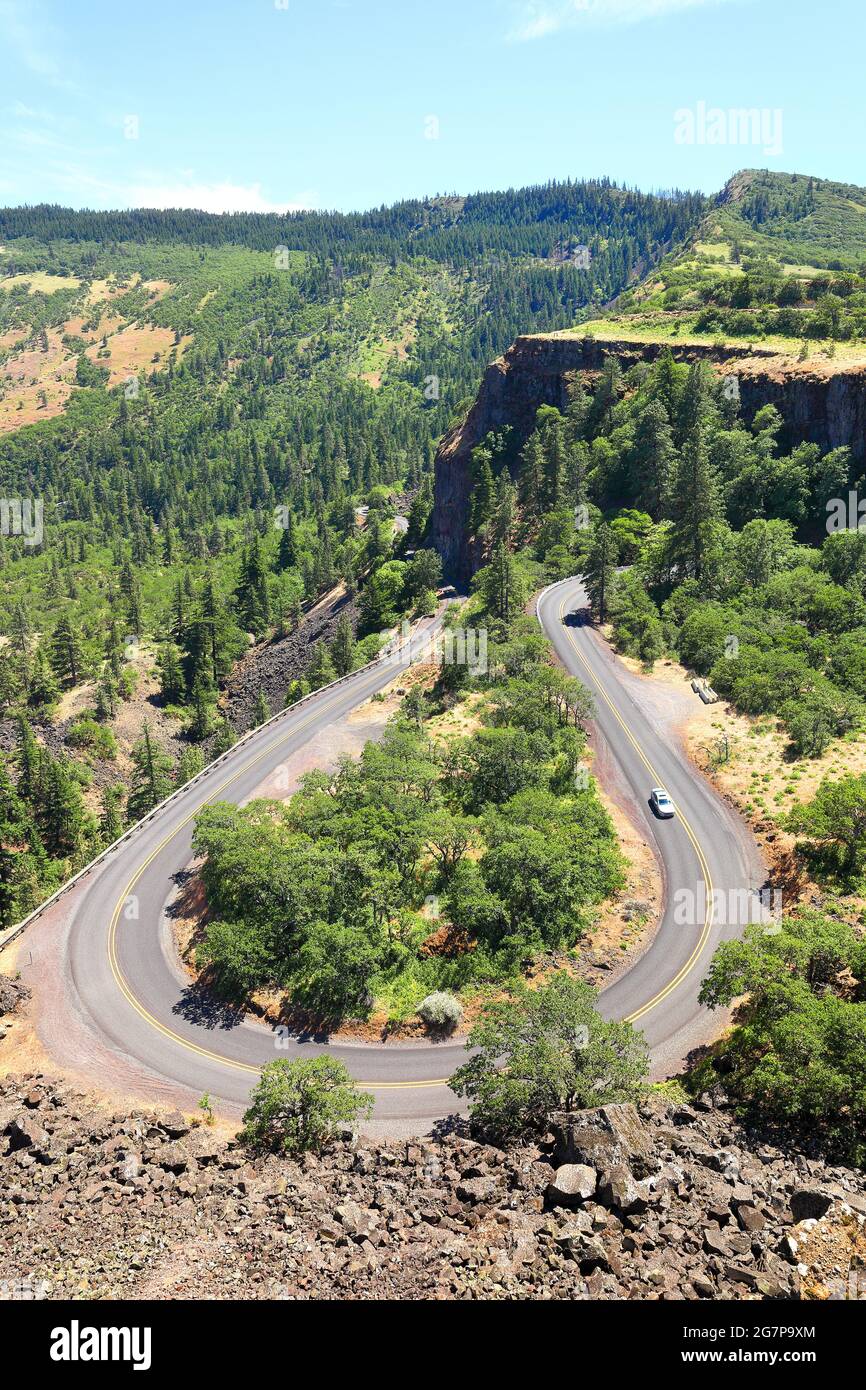 Rowena loops as seen from above on the Rowena crest viewpoint at the ...
