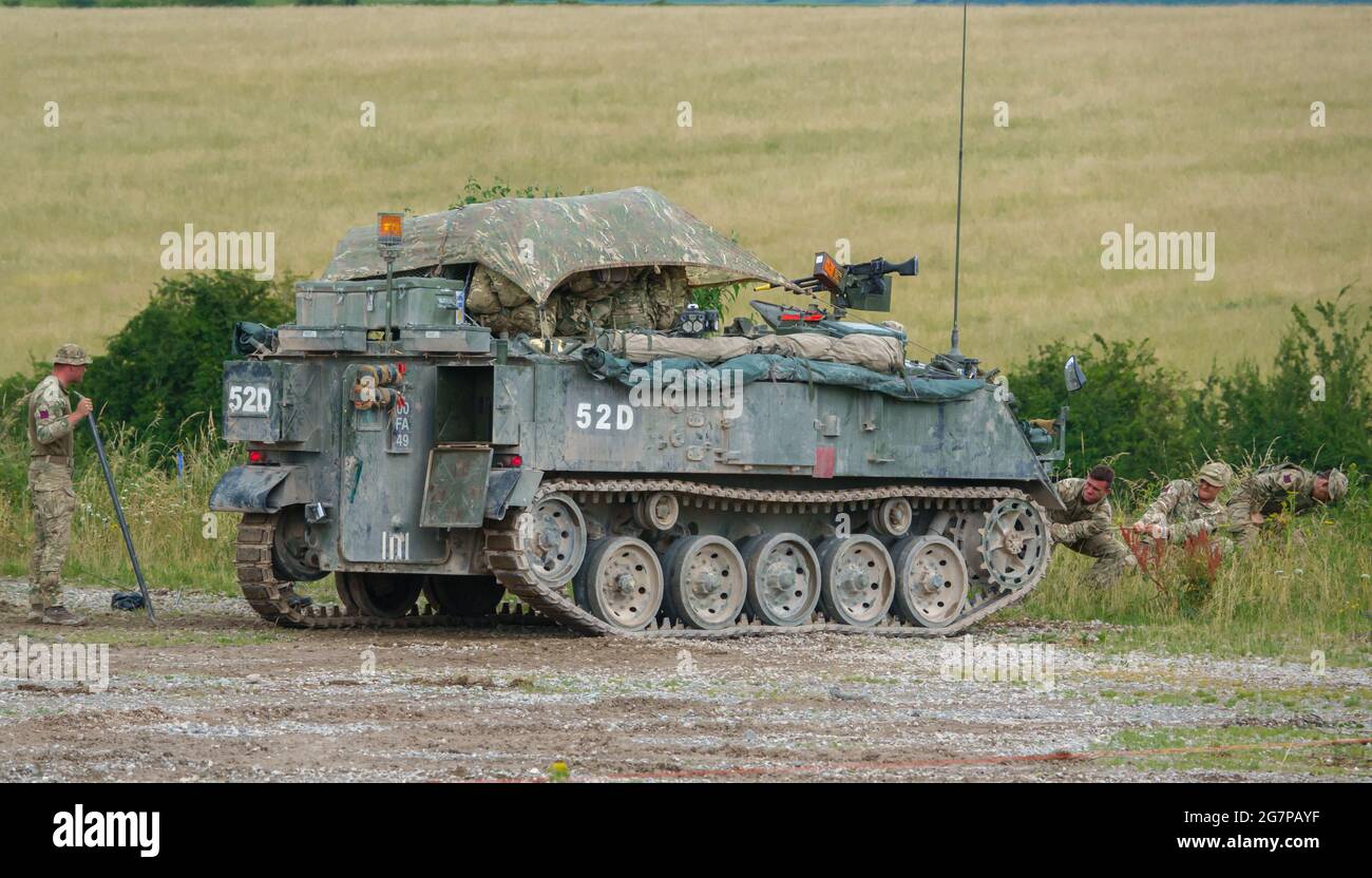 British army Bulldog FV432 light infantry fighting vehicle tank on ...