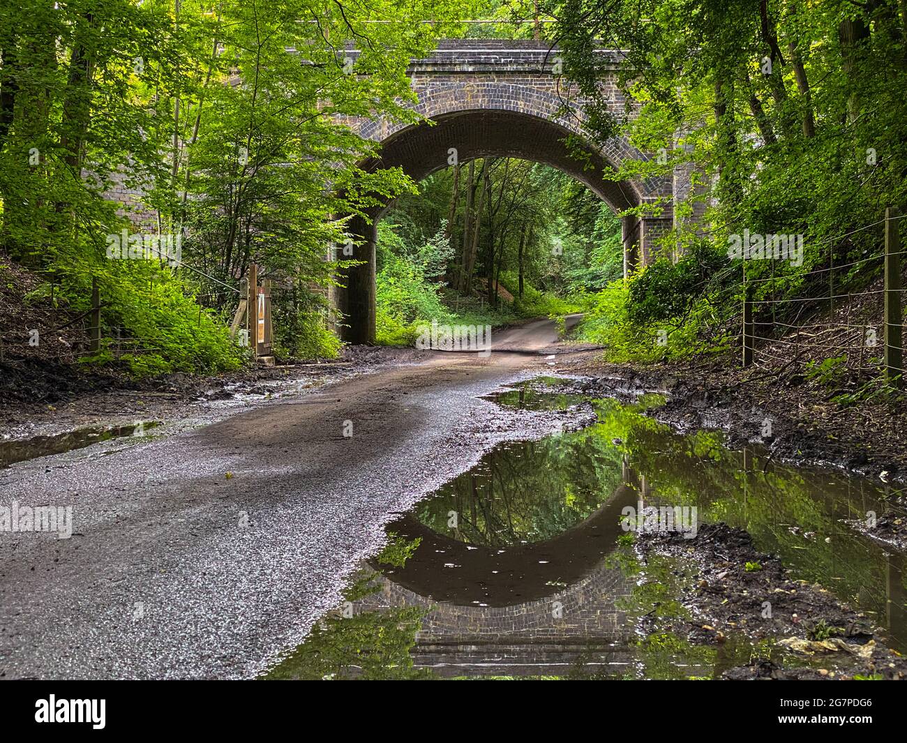 Victorian bridge architecture hi-res stock photography and images - Alamy