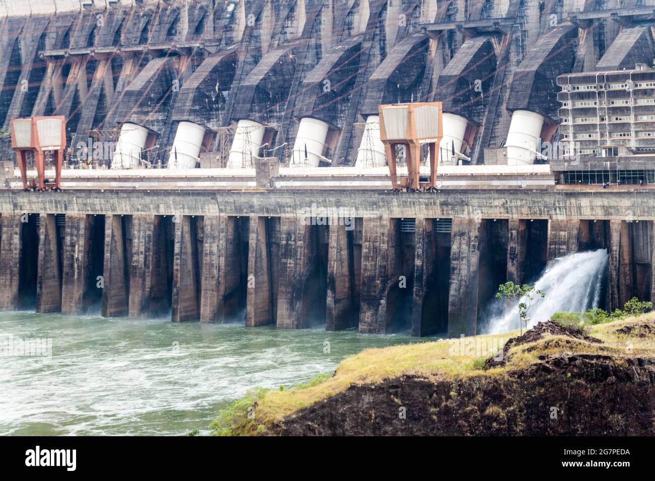 Wave energy plant brazil hi-res stock photography and images - Alamy