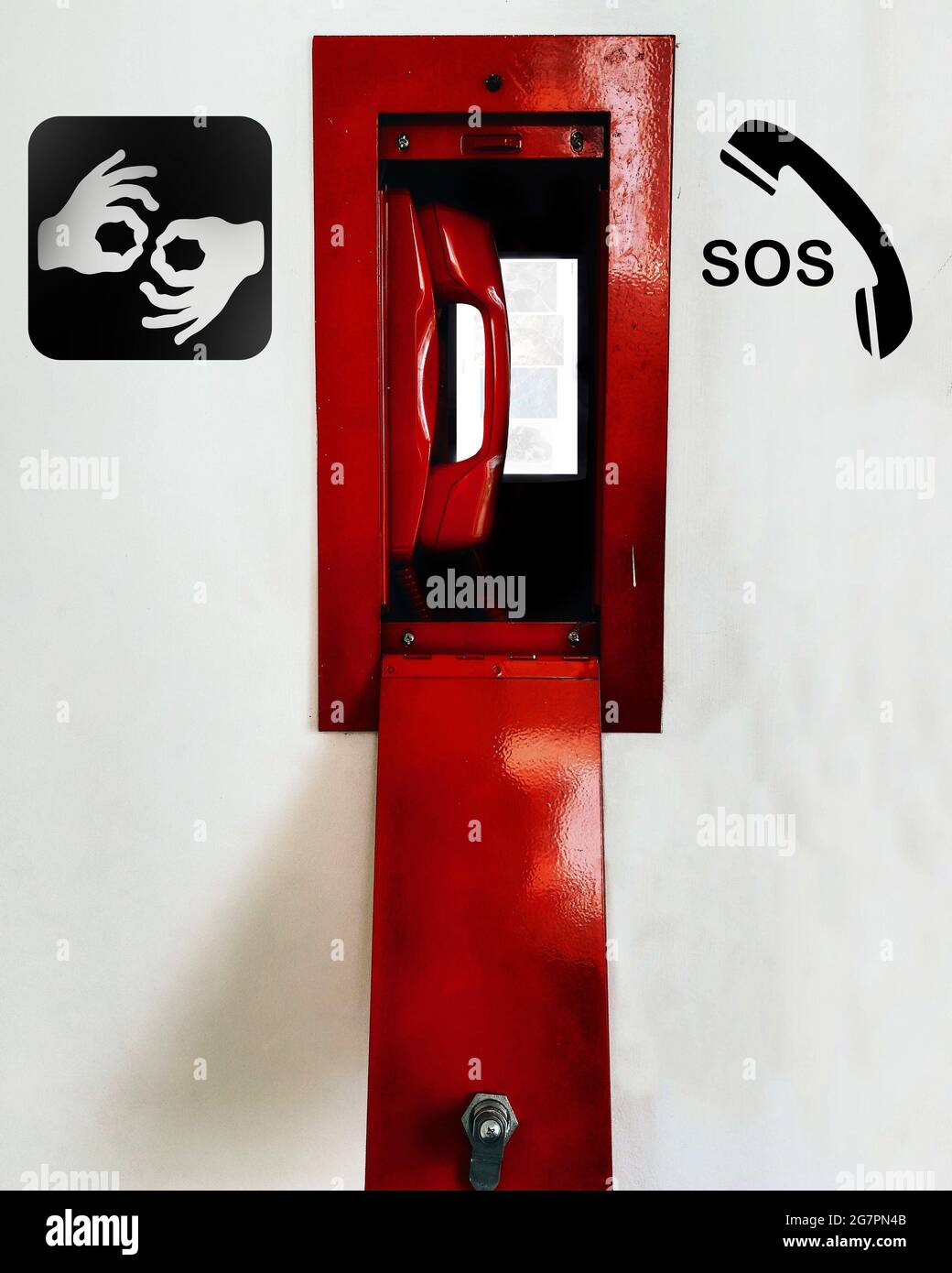 Emergency services display hi-res stock photography and images - Alamy