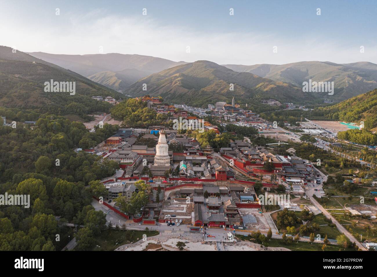 Mount wutai hi-res stock photography and images - Alamy
