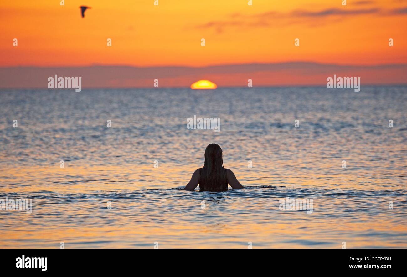 Take a dip in water hi-res stock photography and images - Alamy