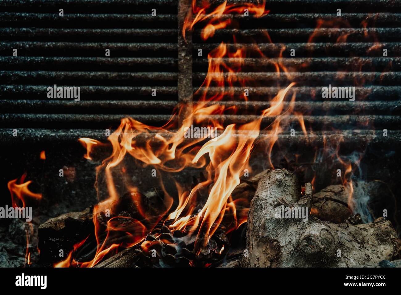 Grain burning hi-res stock photography and images - Alamy
