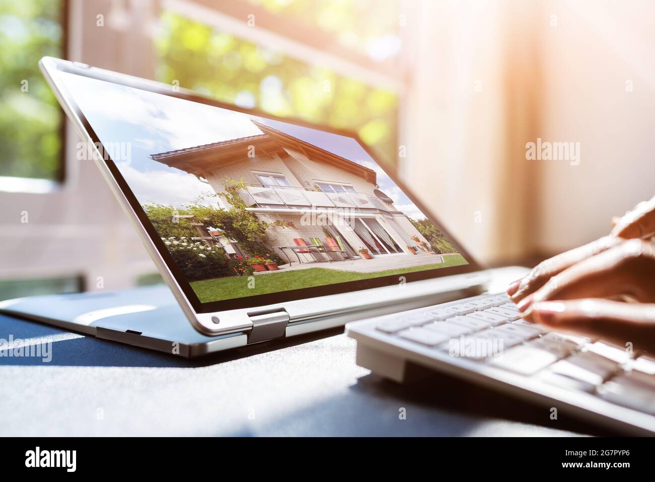 Real estate technology hi-res stock photography and images - Alamy