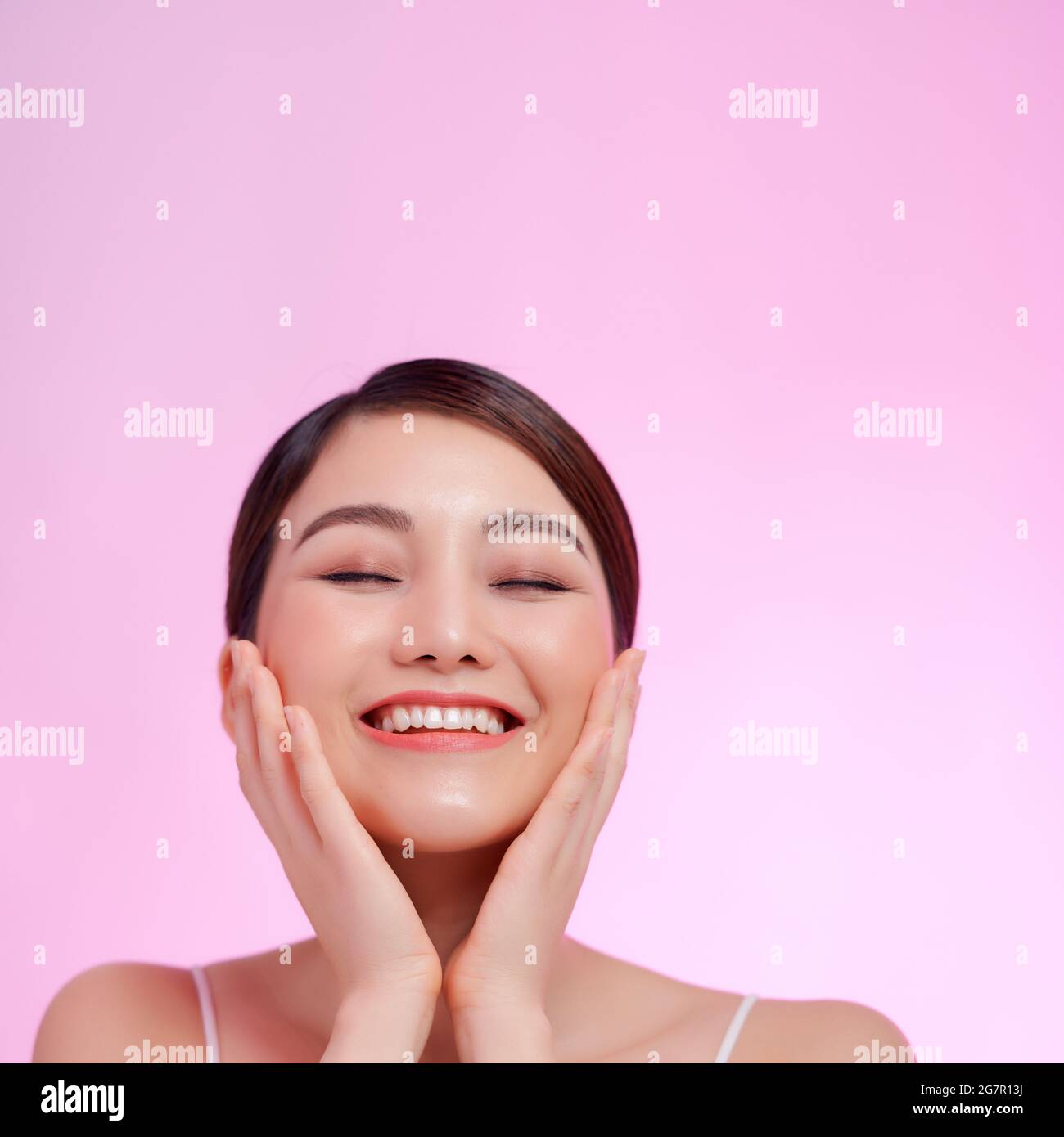 Beauty Woman Healthy Skin Concept Natural Makeup Beautiful Model Girl