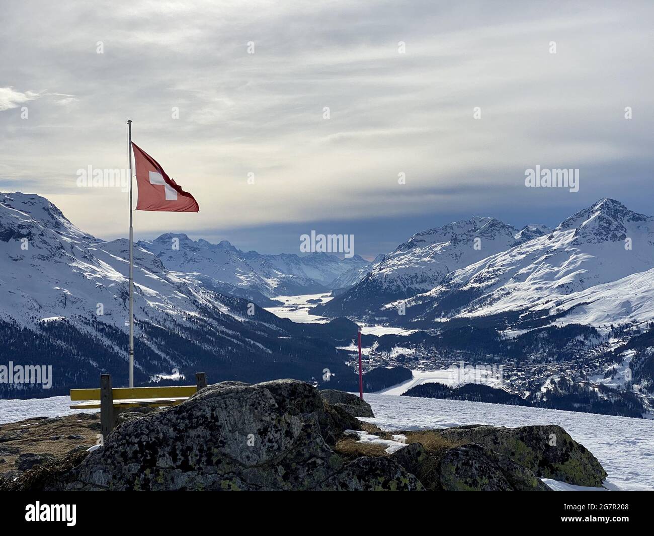 Muottas muragl alpine hi-res stock photography and images - Alamy