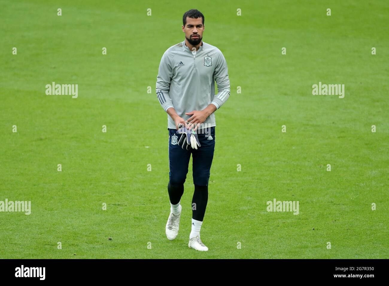 Robert sanchez 2021 hi-res stock photography and images - Alamy