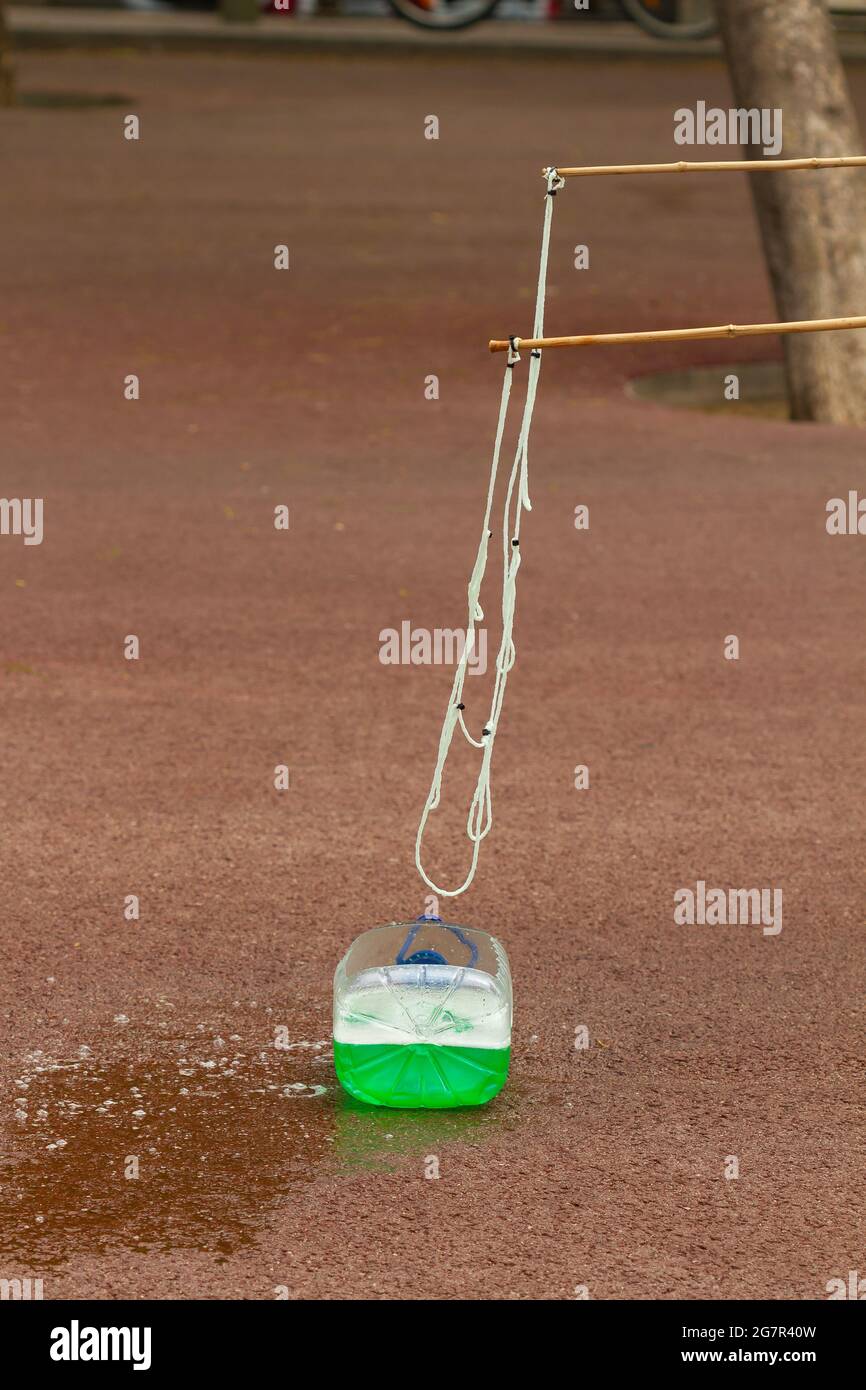 Many giant bubbles hi-res stock photography and images - Alamy