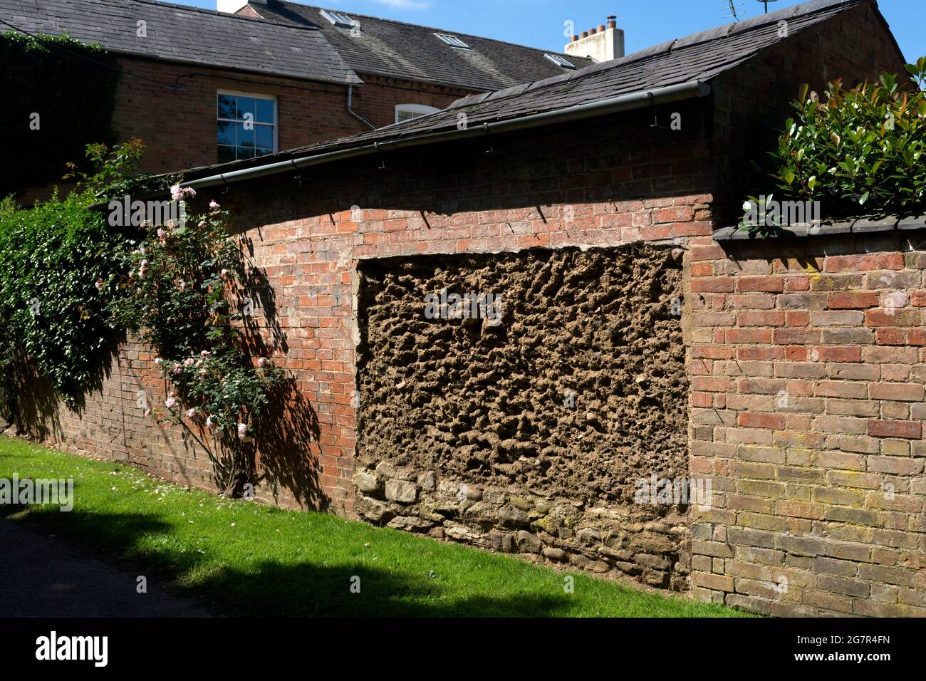 Wattle and daub england hi-res stock photography and images - Alamy