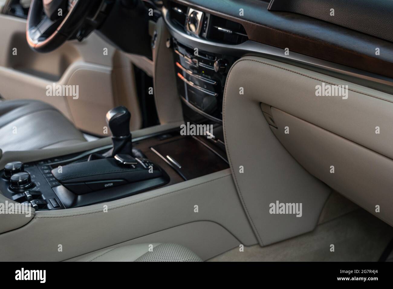 Luxury car Interior - steering wheel, shift lever and dashboard ...