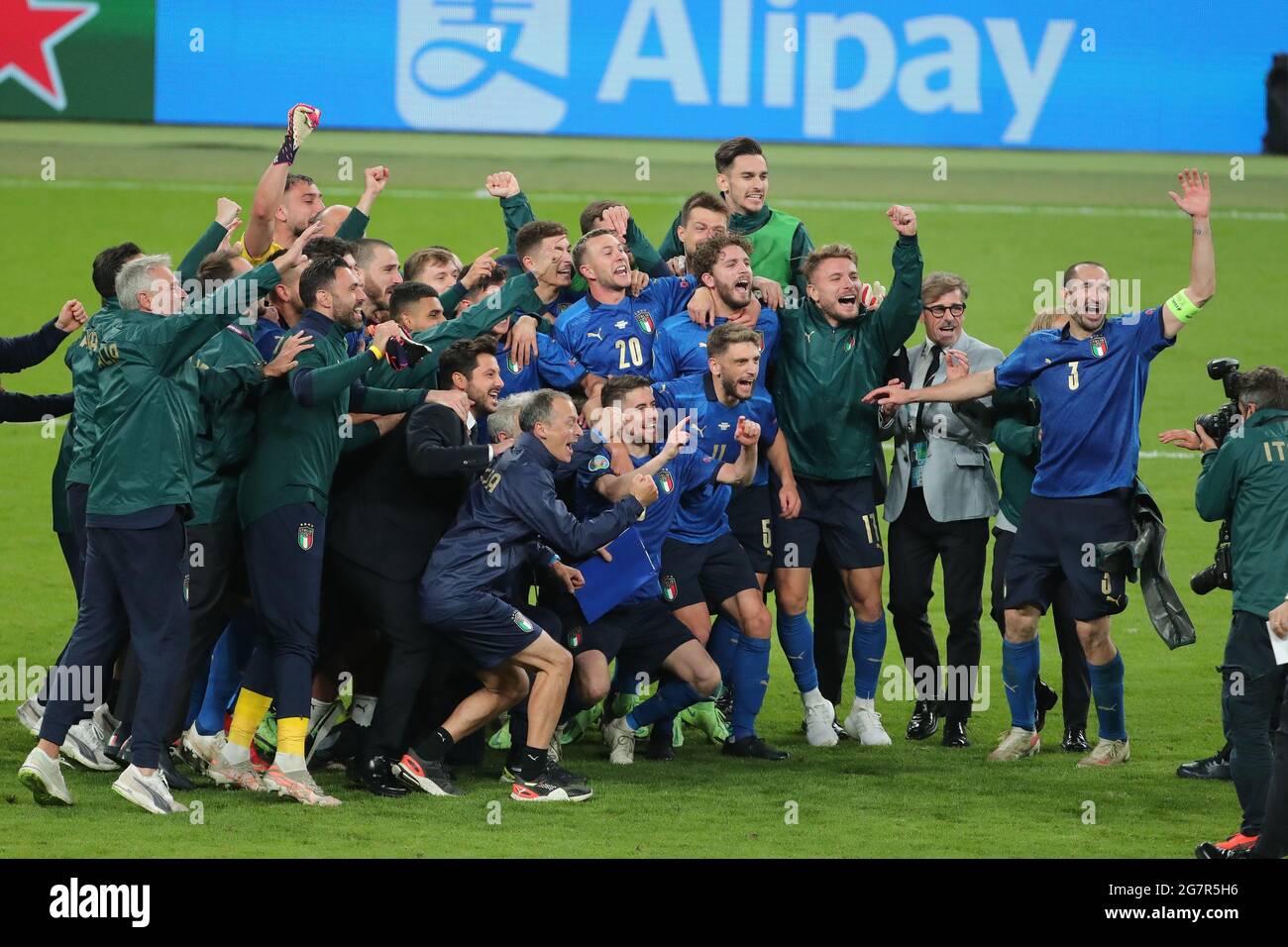 ITALY SQUAD CELEBRATE, ITALY V SPAIN, 2021 Stock Photo - Alamy