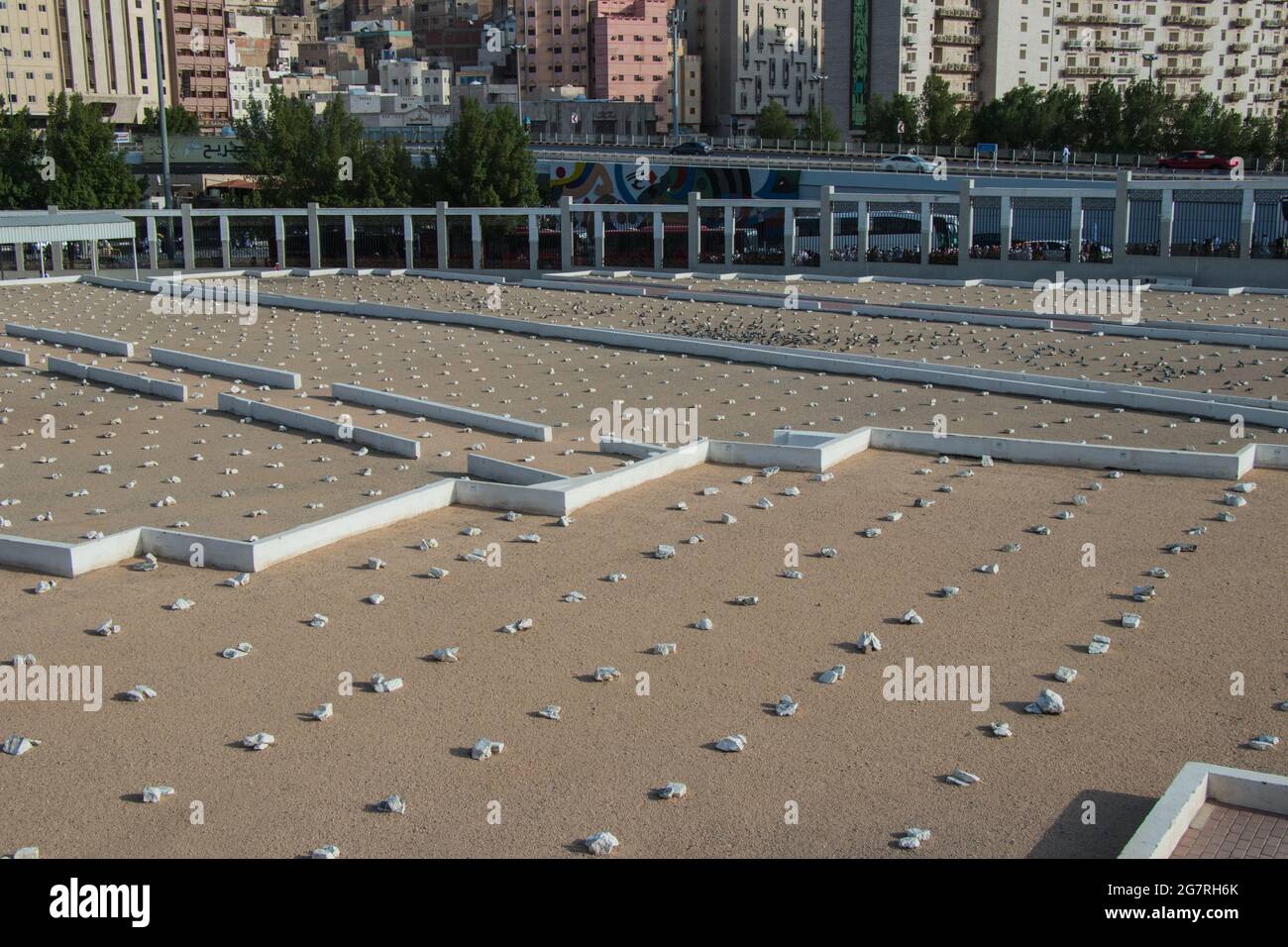 Jannat al-Mualla Cemetery in Mecca. Old Muslim graveyards i Stock Photo ...