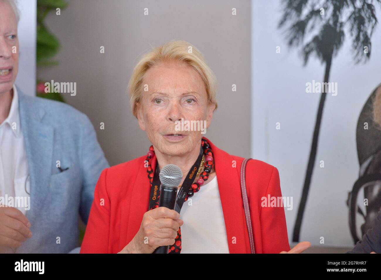 Janine reynaud hi-res stock photography and images - Alamy