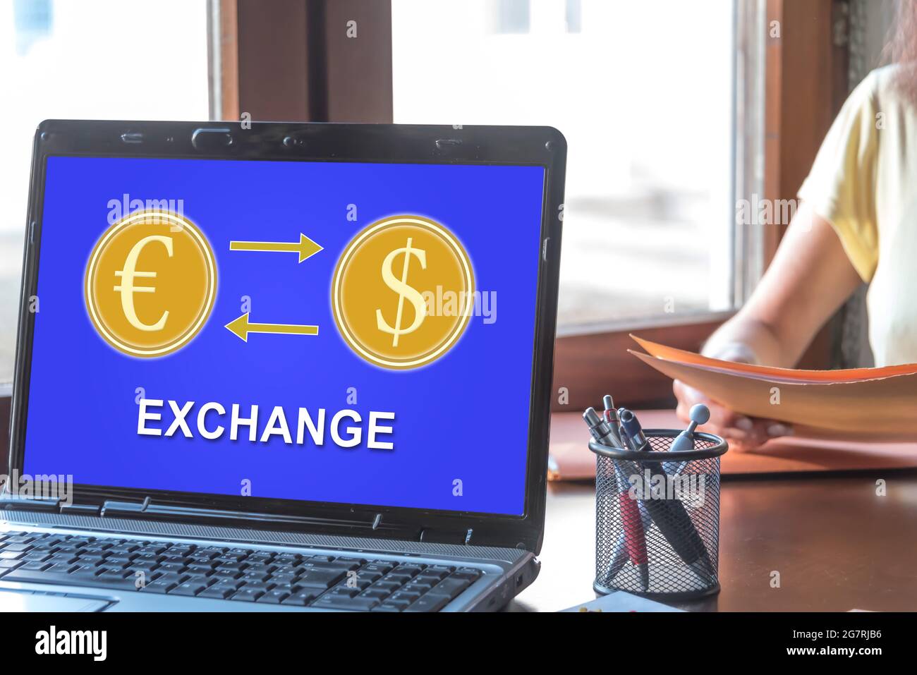 Laptop screen displaying an exchange concept Stock Photo - Alamy