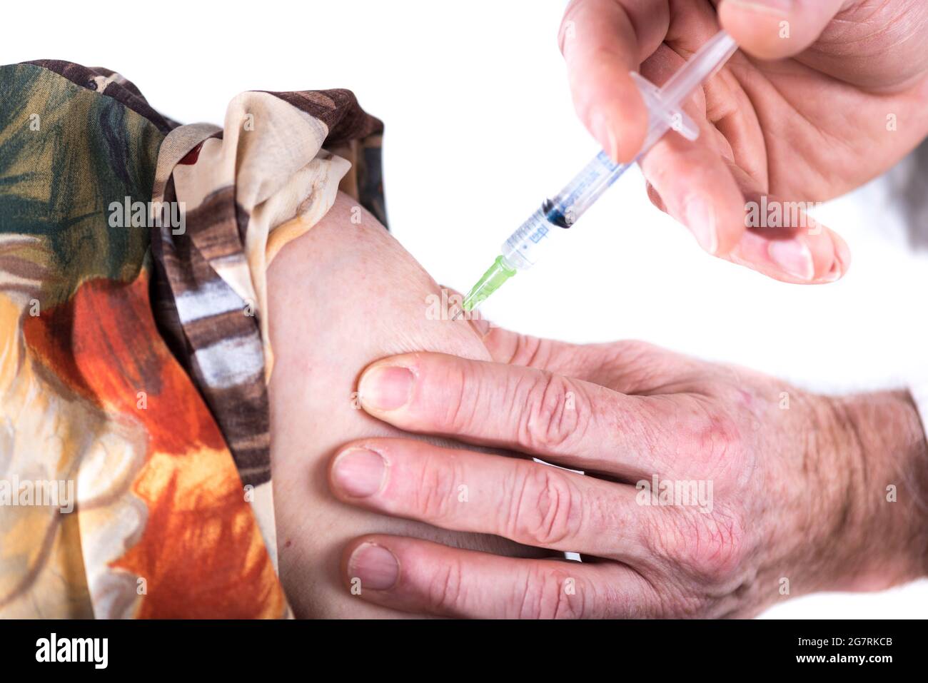 Injection of a vaccine Stock Photo - Alamy
