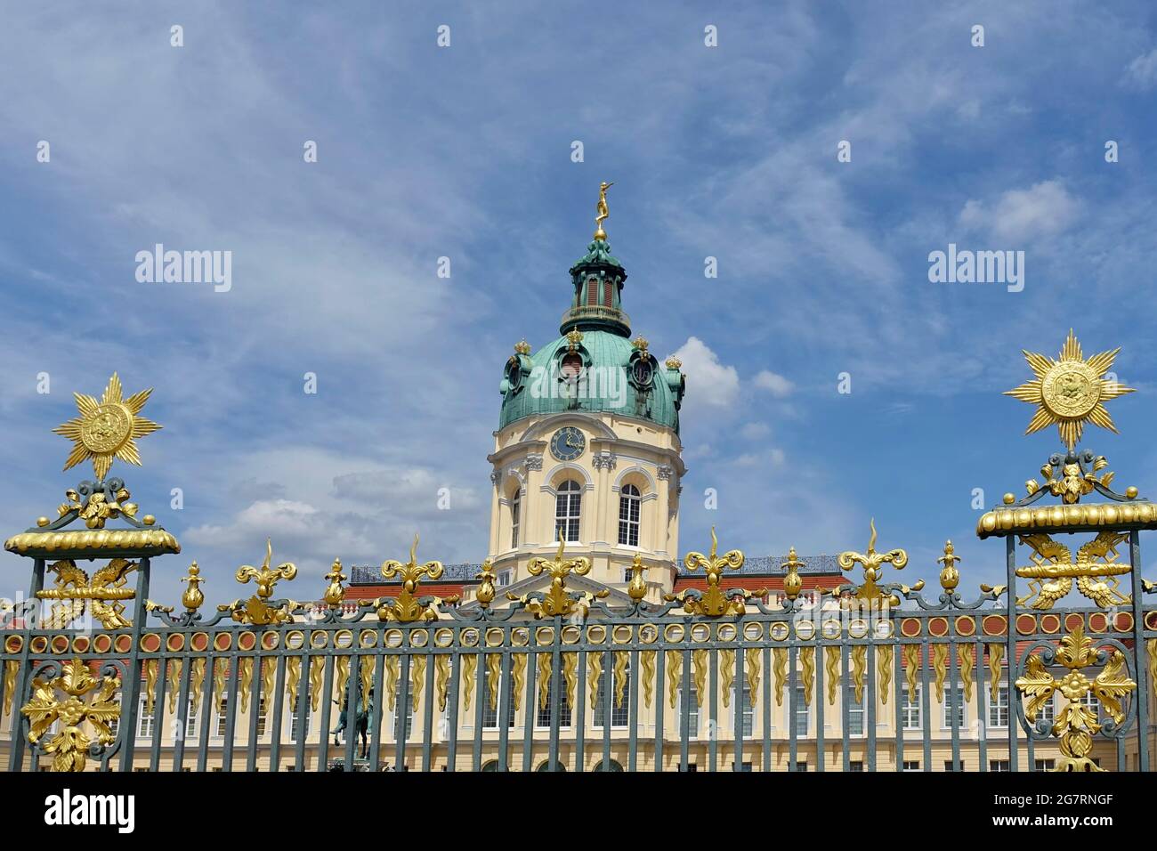 Berlin castle 17th century hi-res stock photography and images - Alamy