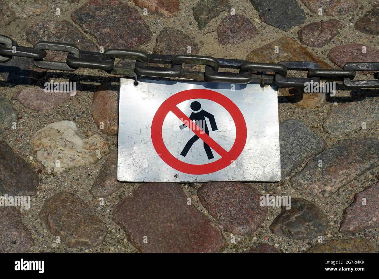 Sign, no passers-by, Charlottenburg Palace, Berlin, Germany Stock Photo ...