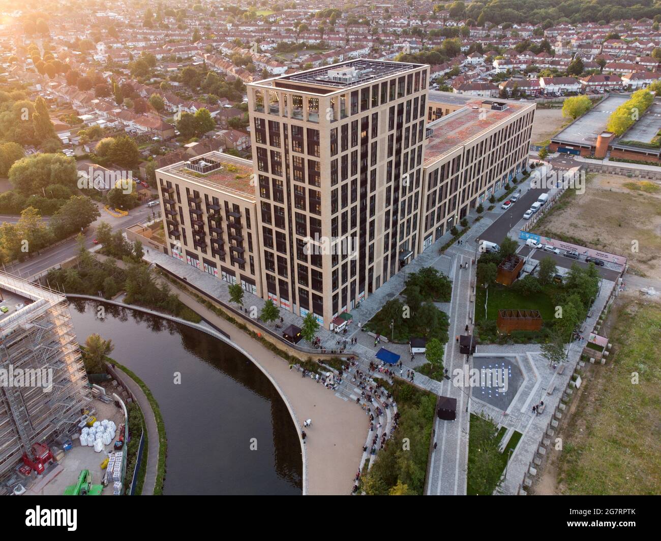 Ealing london street view hi-res stock photography and images - Alamy