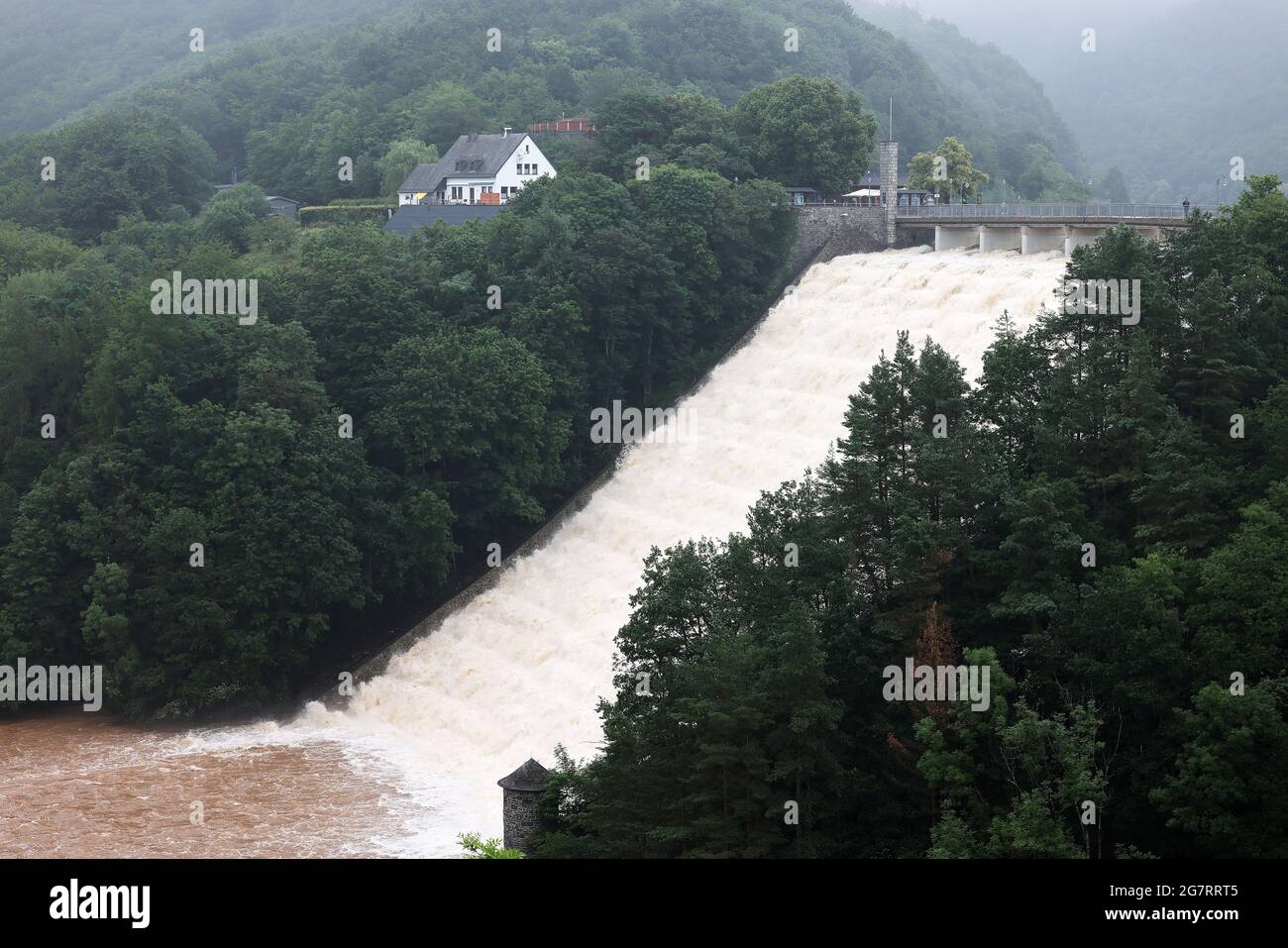 Oliver dam hi-res stock photography and images - Alamy