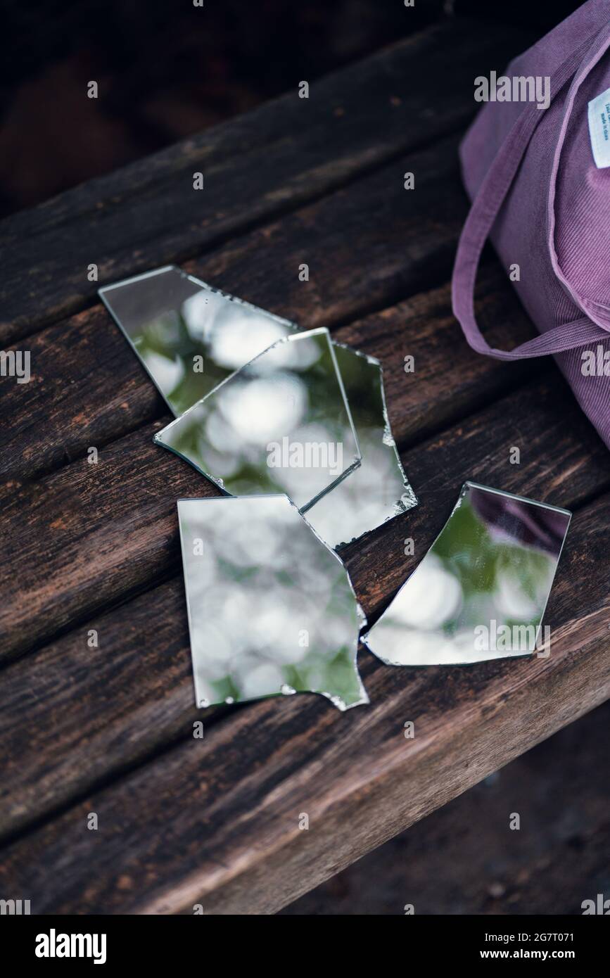Broken mirror pieces hi-res stock photography and images - Alamy