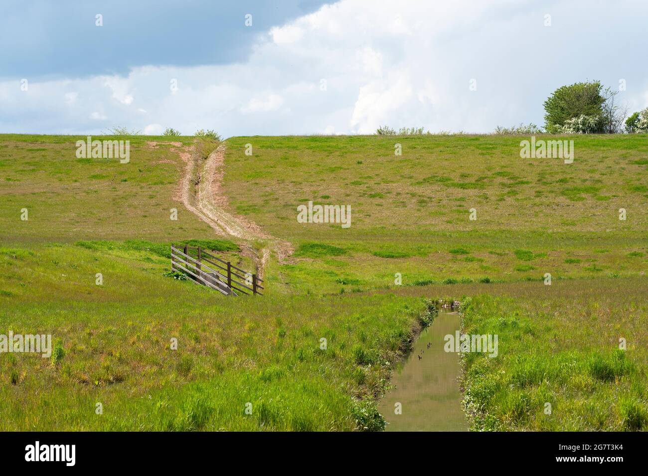 Drainage ditch slope hi-res stock photography and images - Alamy