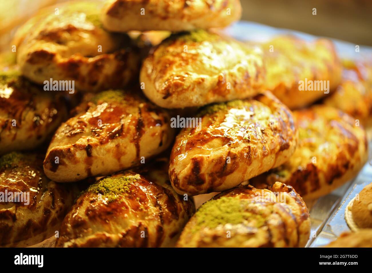 Arabic pastry hi-res stock photography and images - Alamy