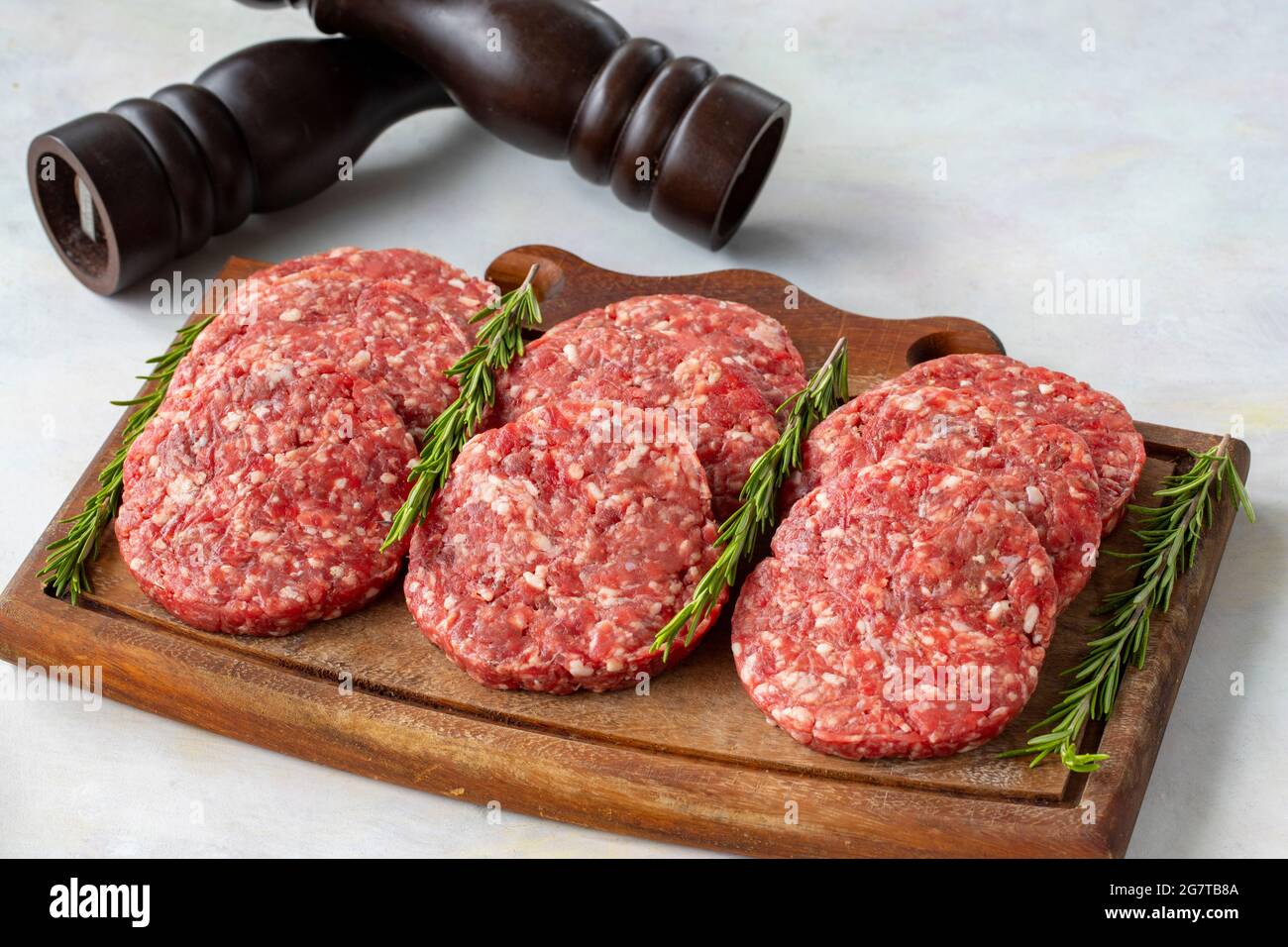 Angus beef patties hi-res stock photography and images - Alamy