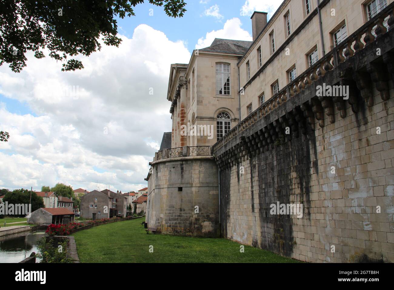 Commercy castle hi-res stock photography and images - Alamy
