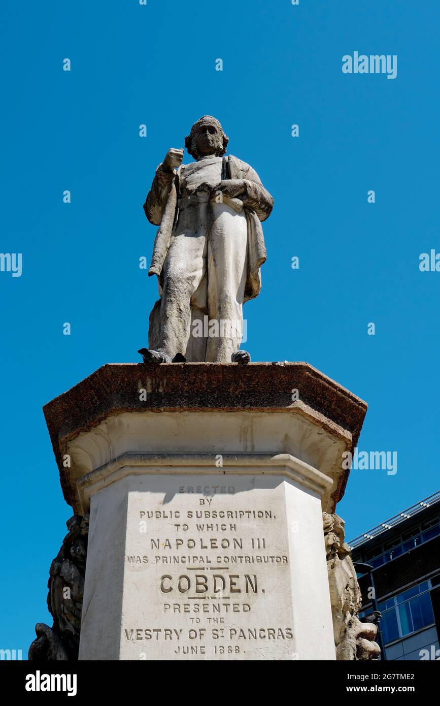 Cobden statue hi-res stock photography and images - Alamy