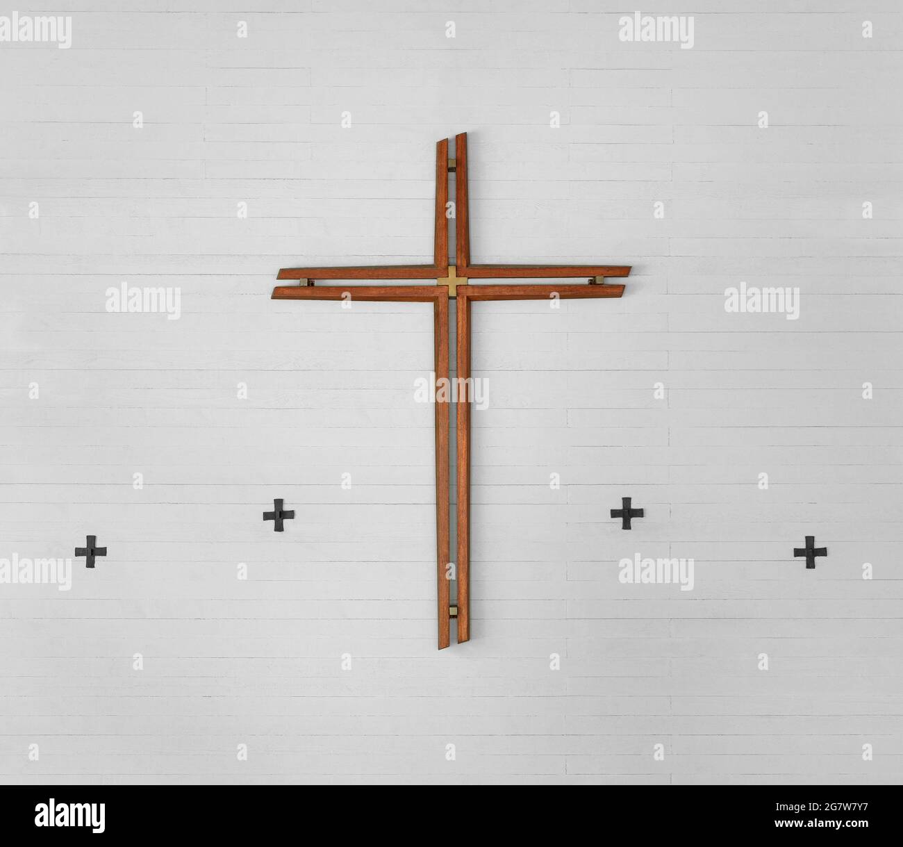 White brown wooden cross crosses hi-res stock photography and images ...