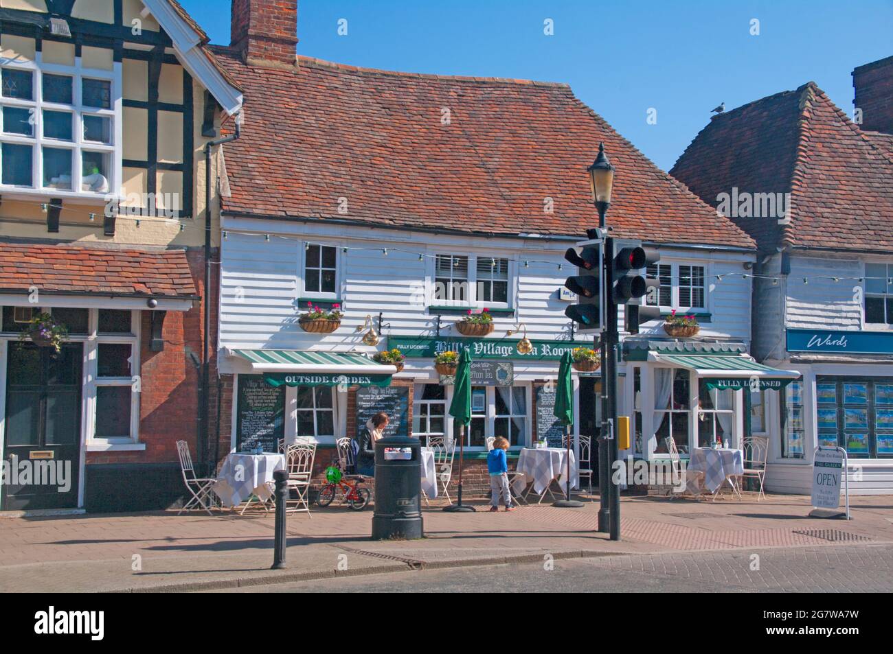 Headcorn high street hi-res stock photography and images - Alamy