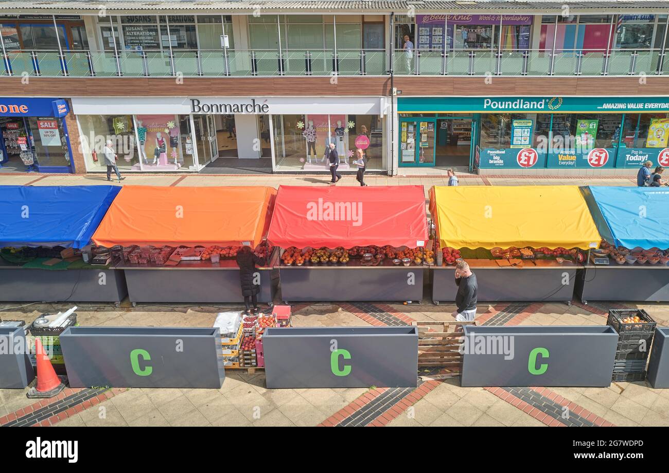 Market stalls on the pedestrianised Corporation Street at the town ...