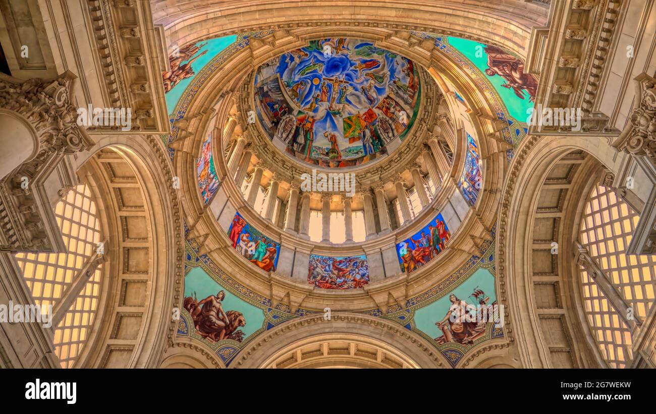 Inside The Museu Nacional d'Art de Catalunya in Barcelona Stock Photo ...