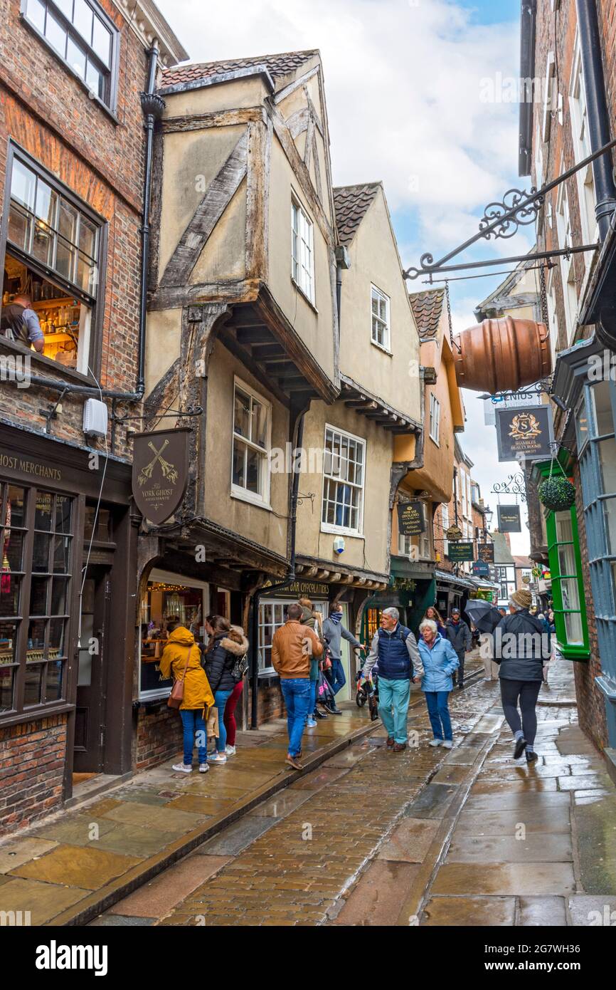 Old buildings in the Shambles, a street in the City of York, Yorkshire ...