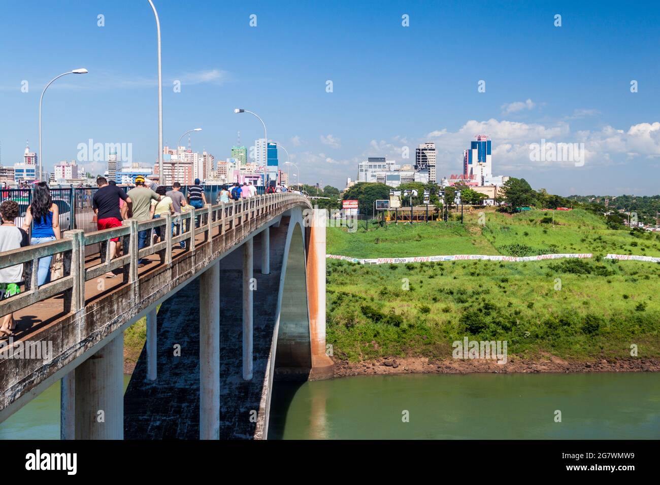 Friendship bridge hi-res stock photography and images - Alamy