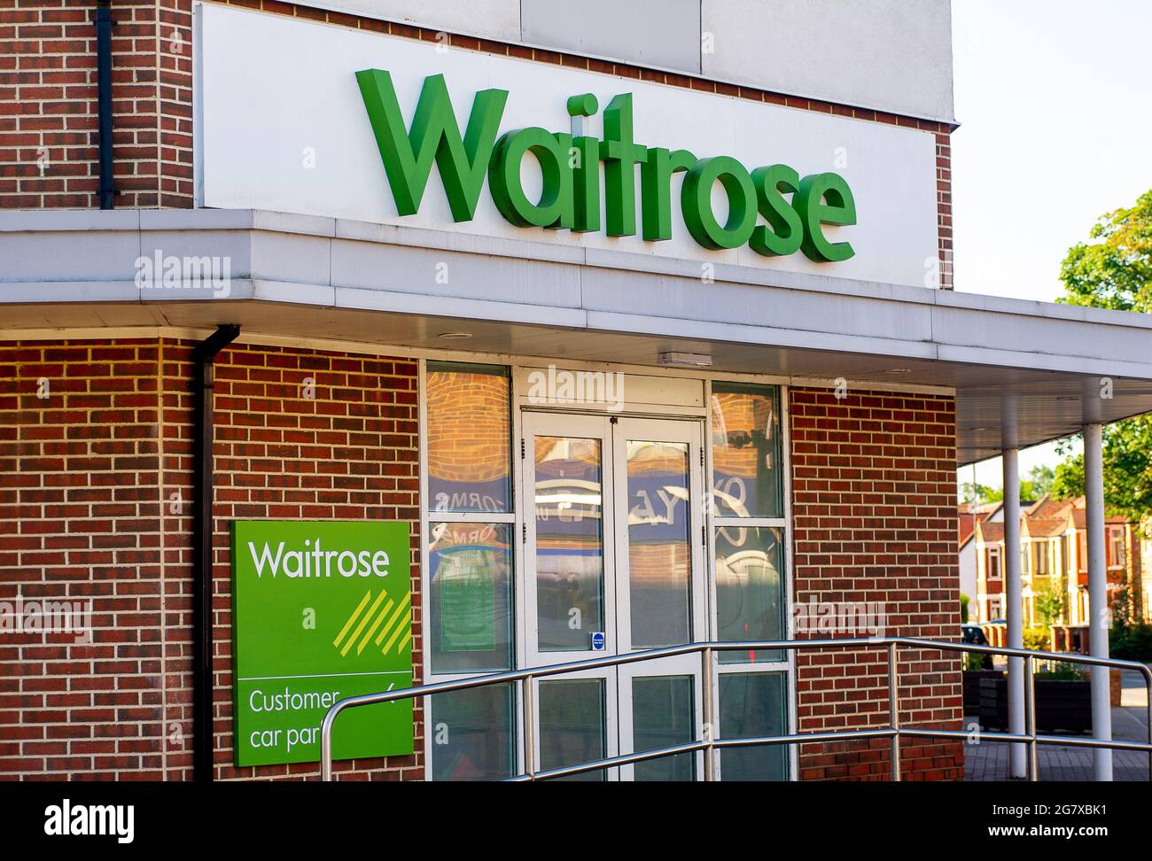 Food advice van hi-res stock photography and images - Alamy