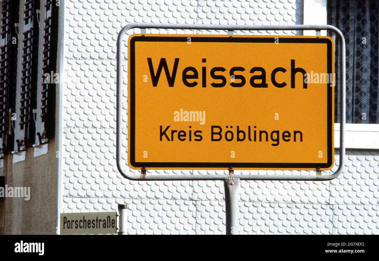 Porsche test track hi-res stock photography and images - Alamy