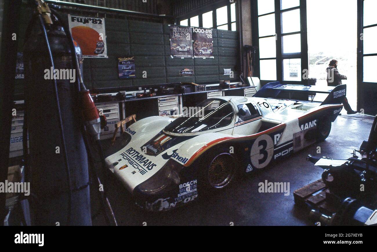 Porsche 956 testing and workshop at the Porsche Weissach test track ...