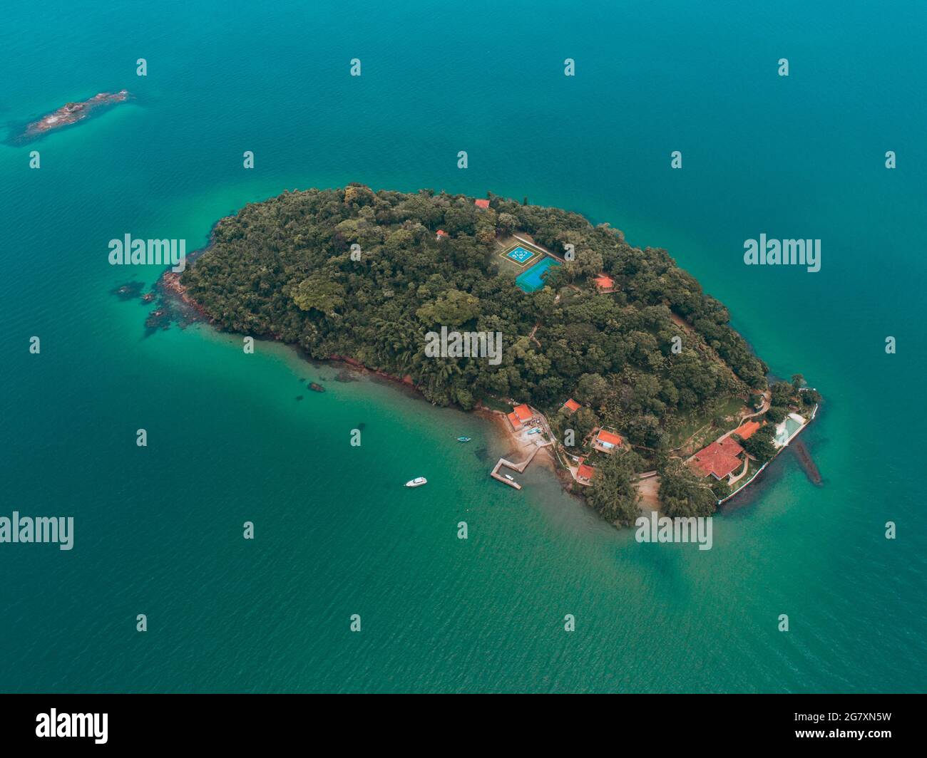 Aerial view of a private island in Rio de Janeiro Stock Photo - Alamy