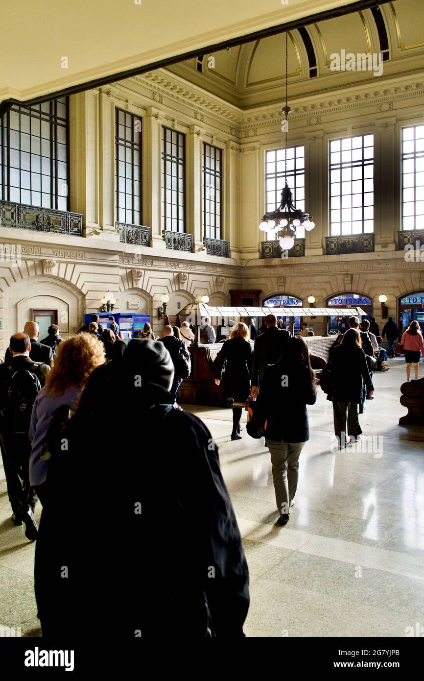 Waiting room terminal hi-res stock photography and images - Alamy