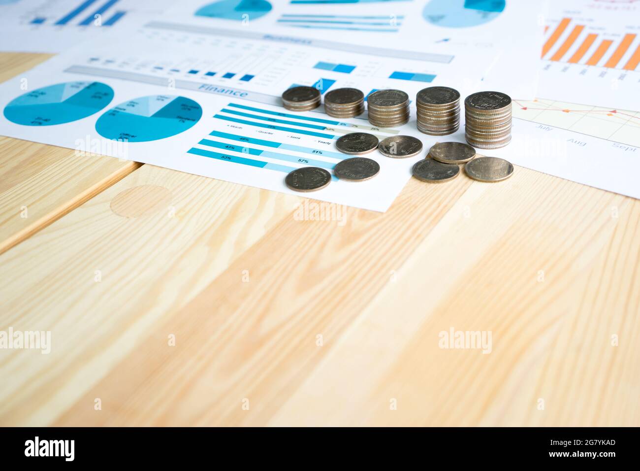 Coins, Savings, Chart Analyze Stock Photo - Alamy