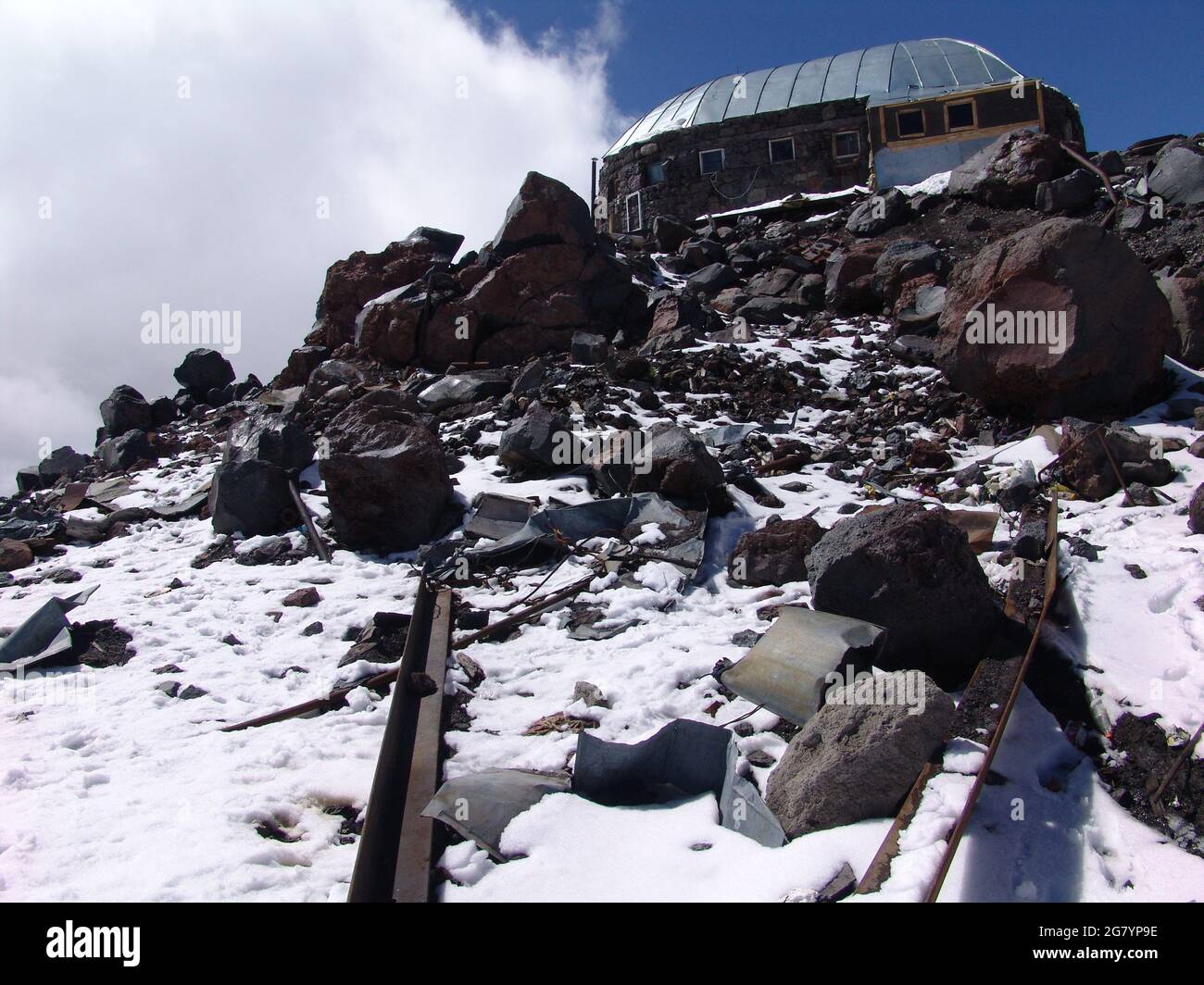 Soviet peak hi-res stock photography and images - Alamy