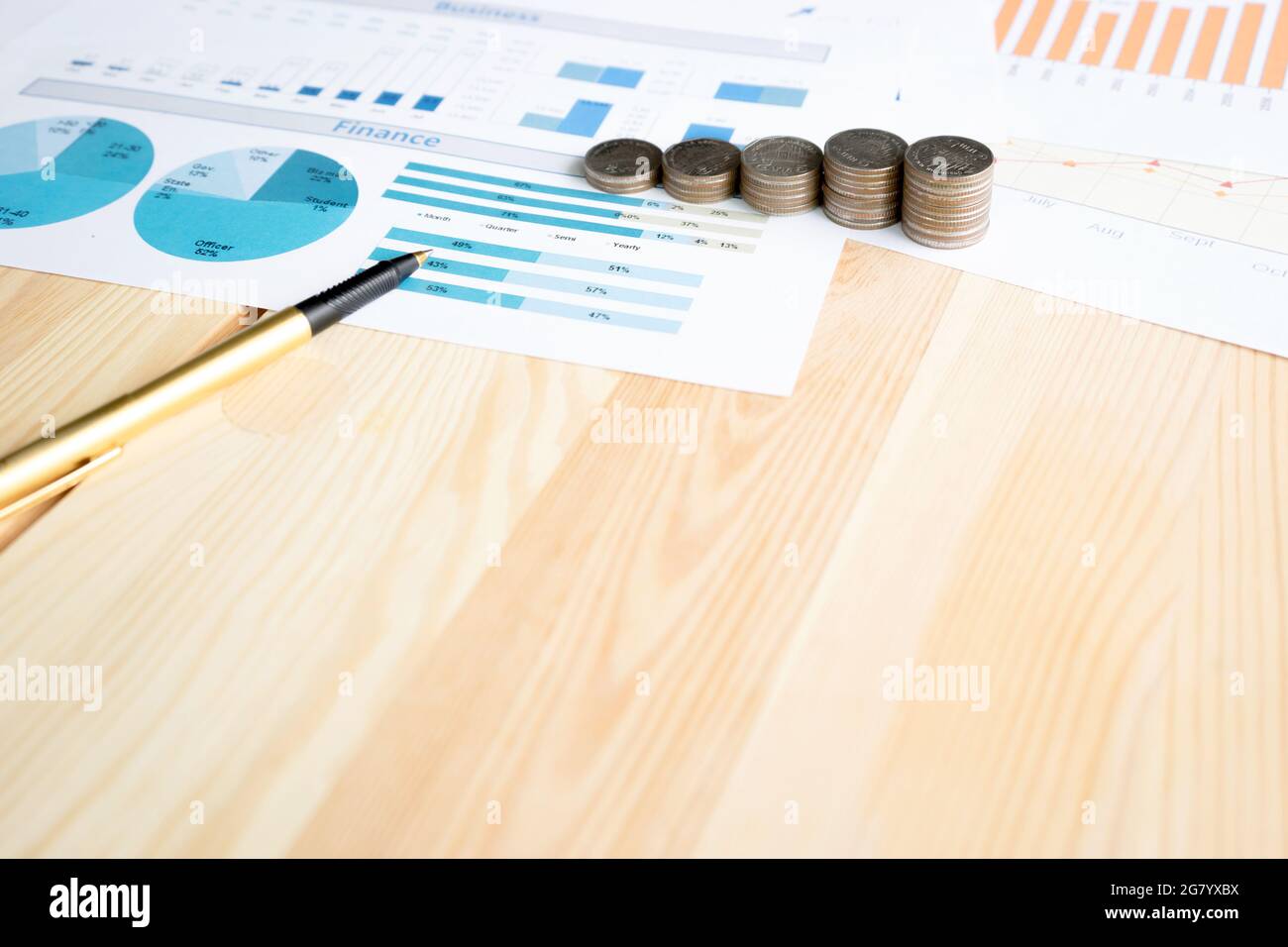 Coins, Savings, Chart Analyze Stock Photo - Alamy