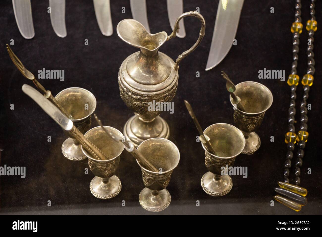 Traditional bronze goblet and glasses Stock Photo - Alamy